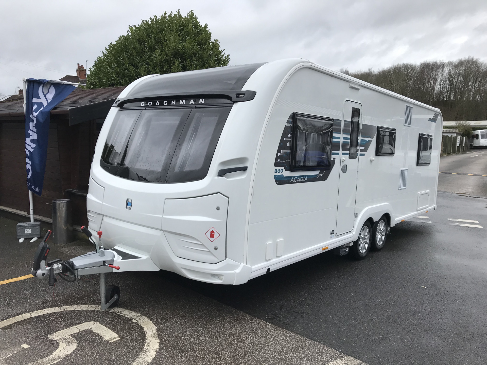 Used 2020 Coachman Acadia Xcel 860 caravan