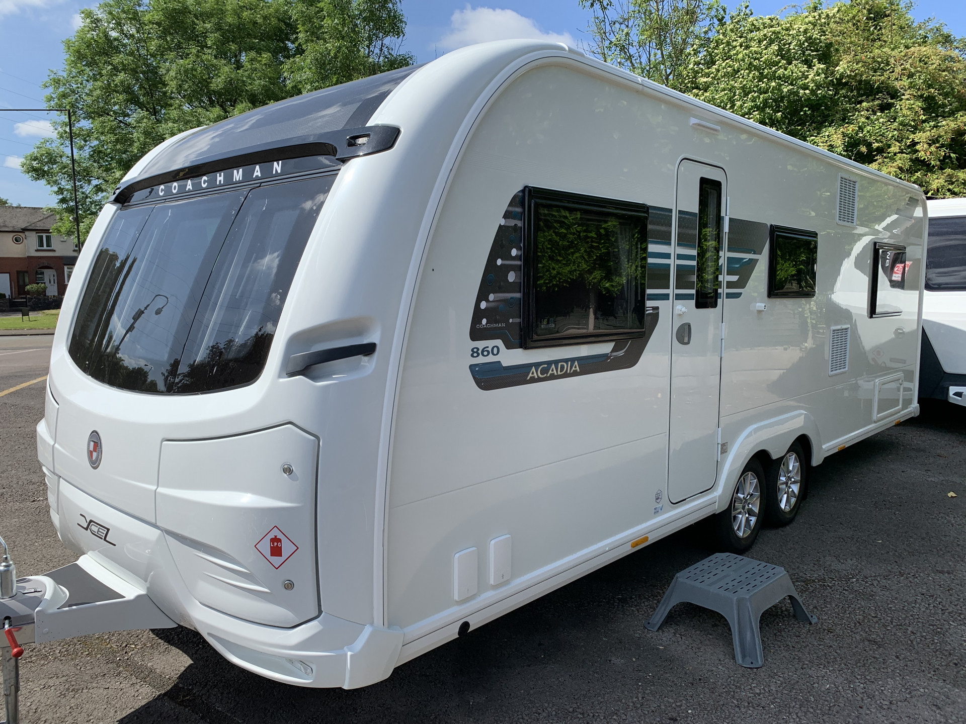 New 2021 Coachman Acadia Xcel 860 caravan