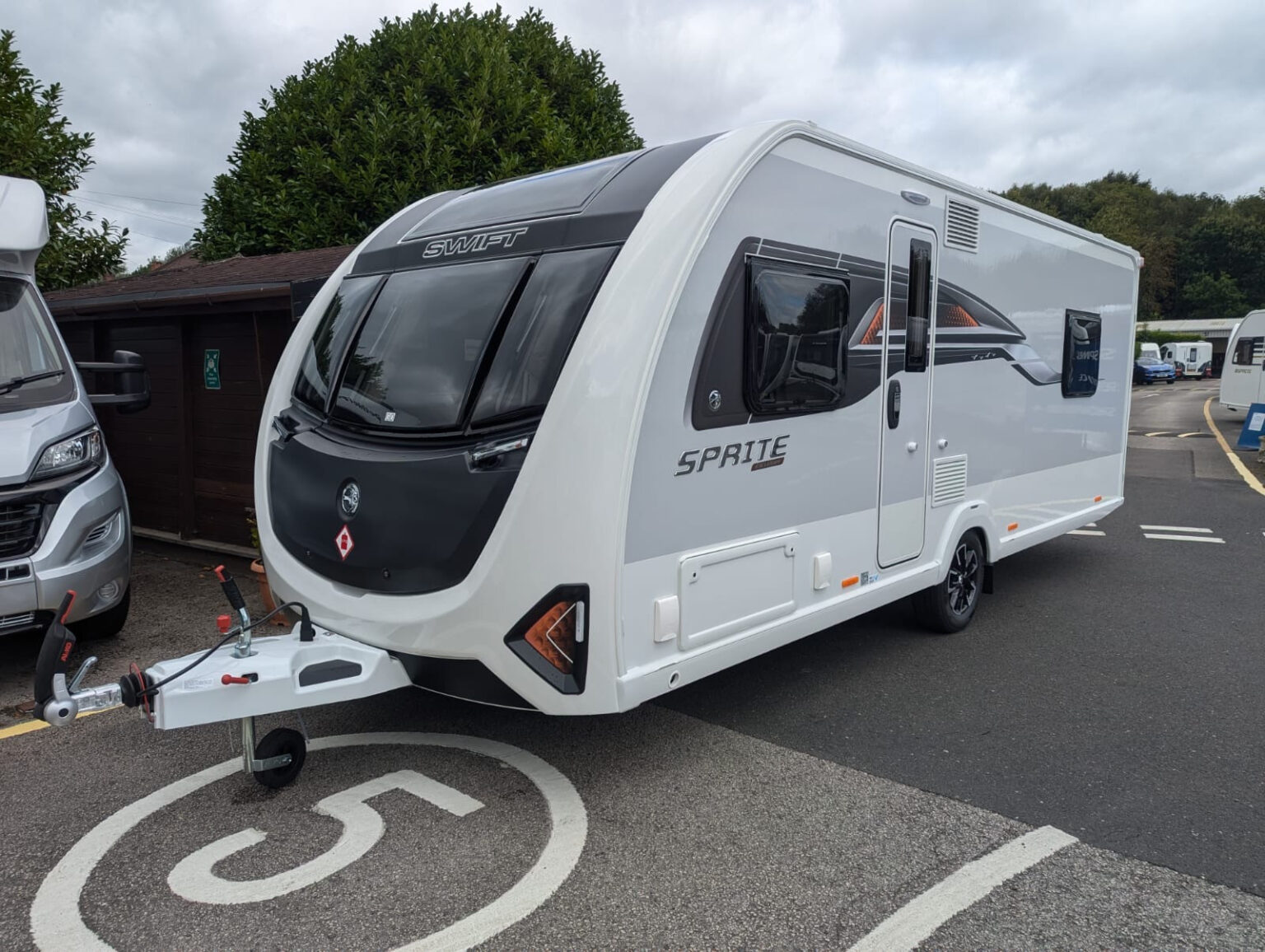 New 2025 Swift Sprite Major 4 EB Exclusive caravan