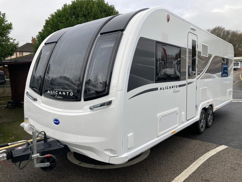 New 2025 Bailey Alicanto Grande Deluxe Porto caravan