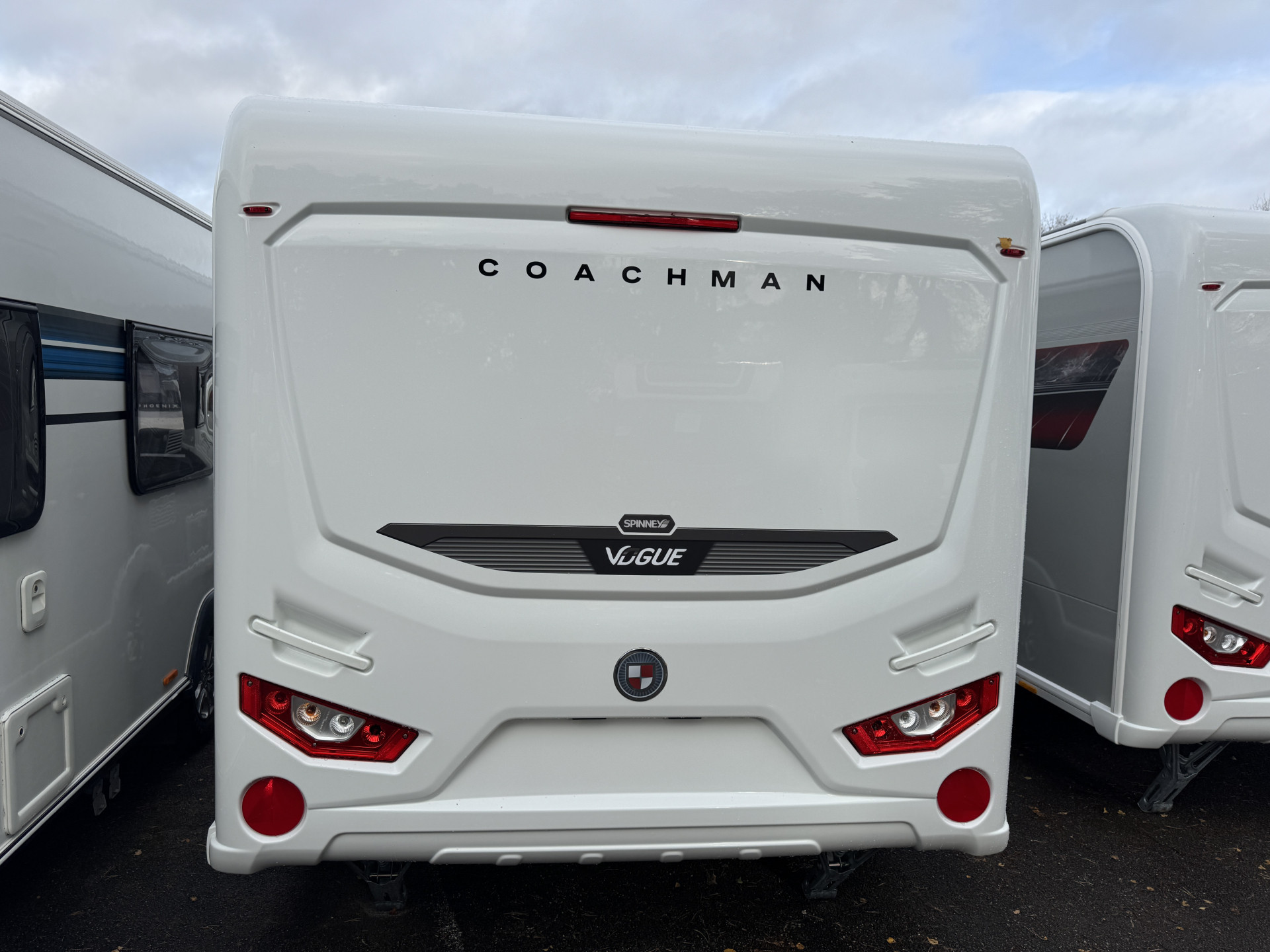 New 2026 Coachman VIP 520 Caravan